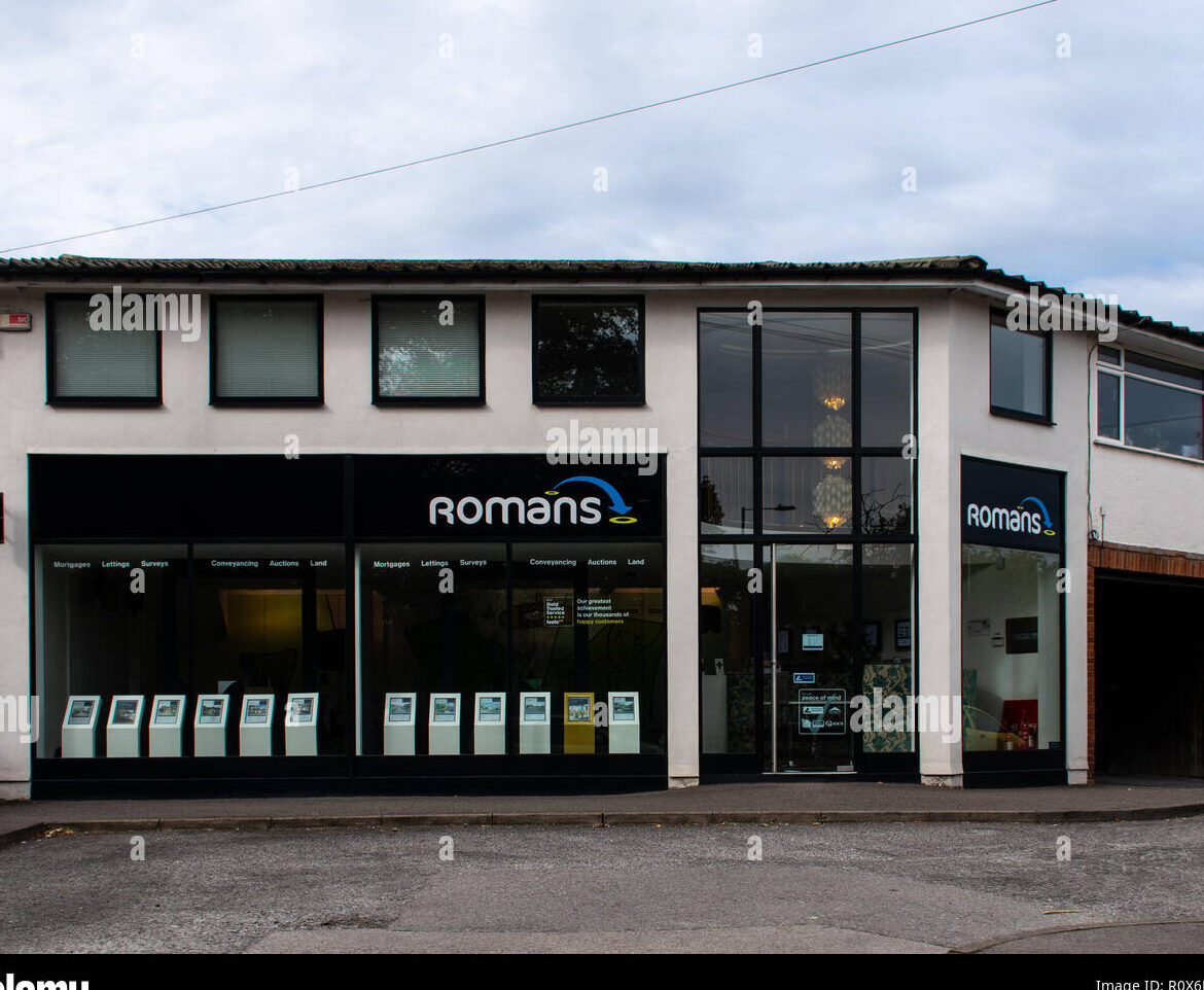 ᐉ Romans Estate Agents 【 Estate Agents